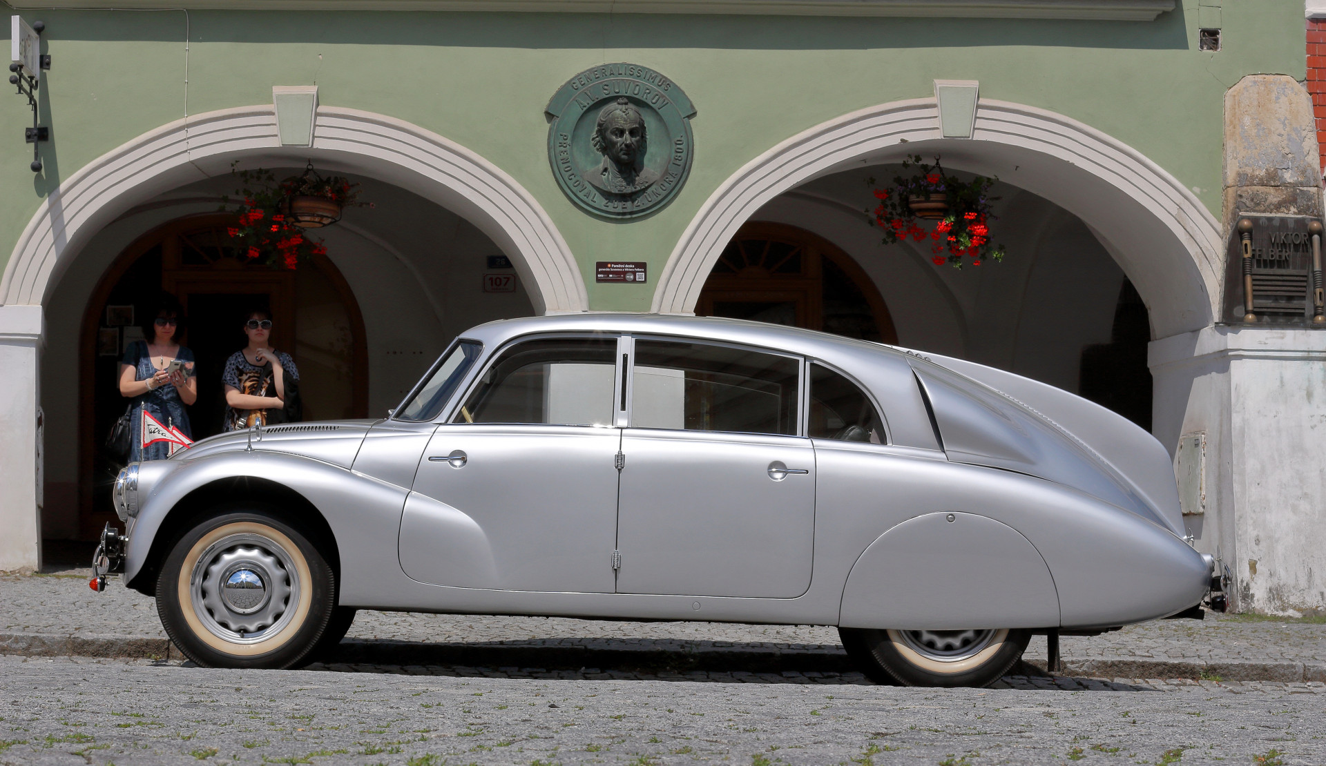 Tatra T87 (1936–1950) | Okosmozi